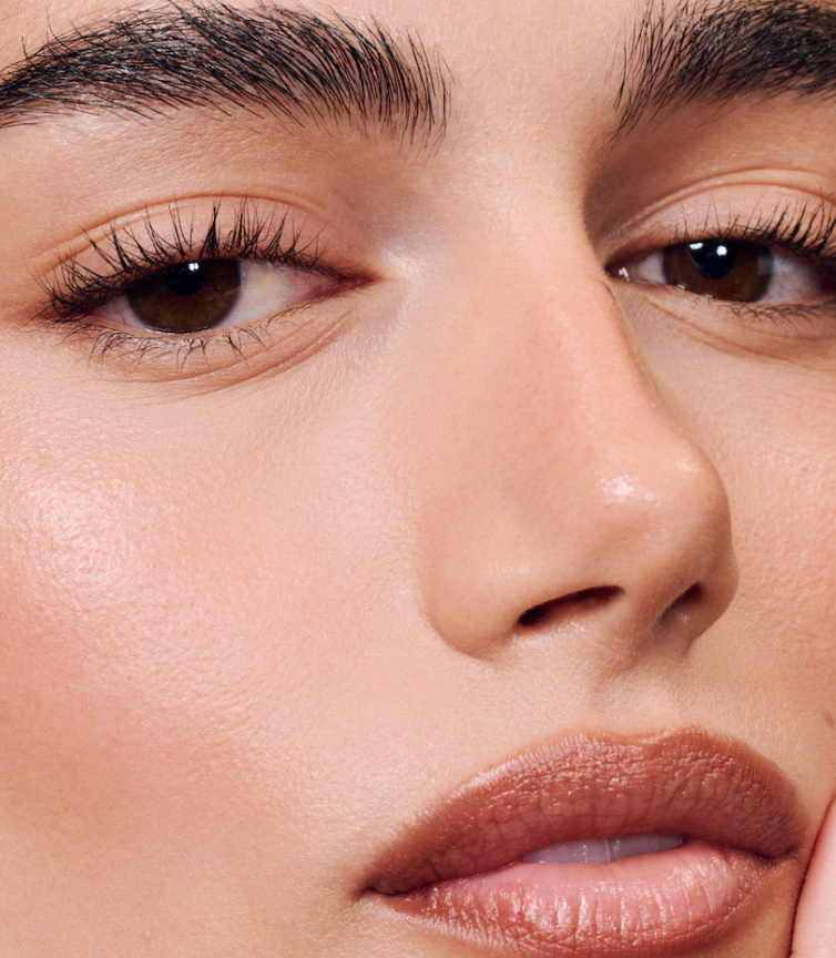 RHODE -Peptide Lip Shape COLOR Lean - warm medium brown – Aztra